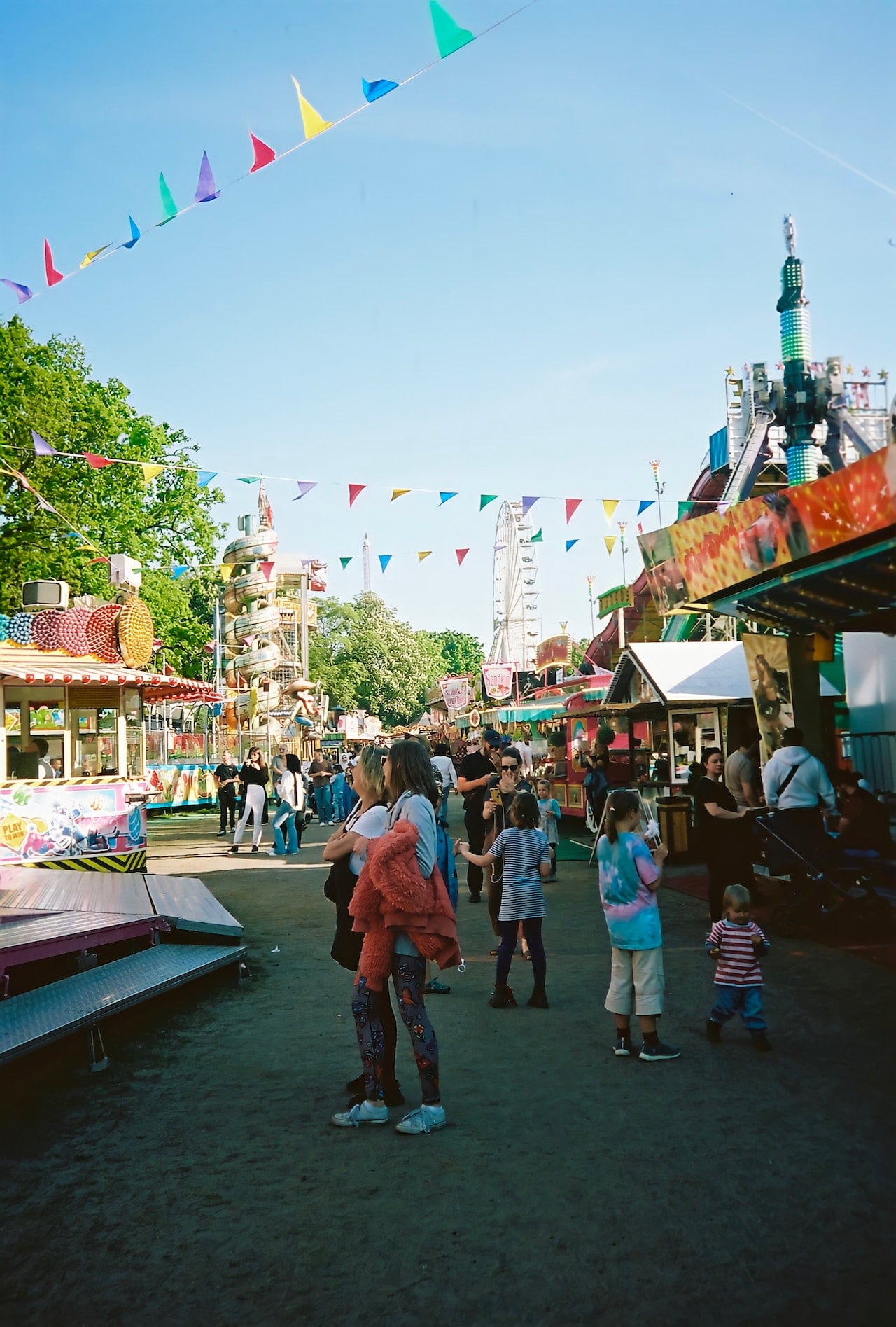 6 Ways to Keep Children Safe at Crowded Events - Raising World Children